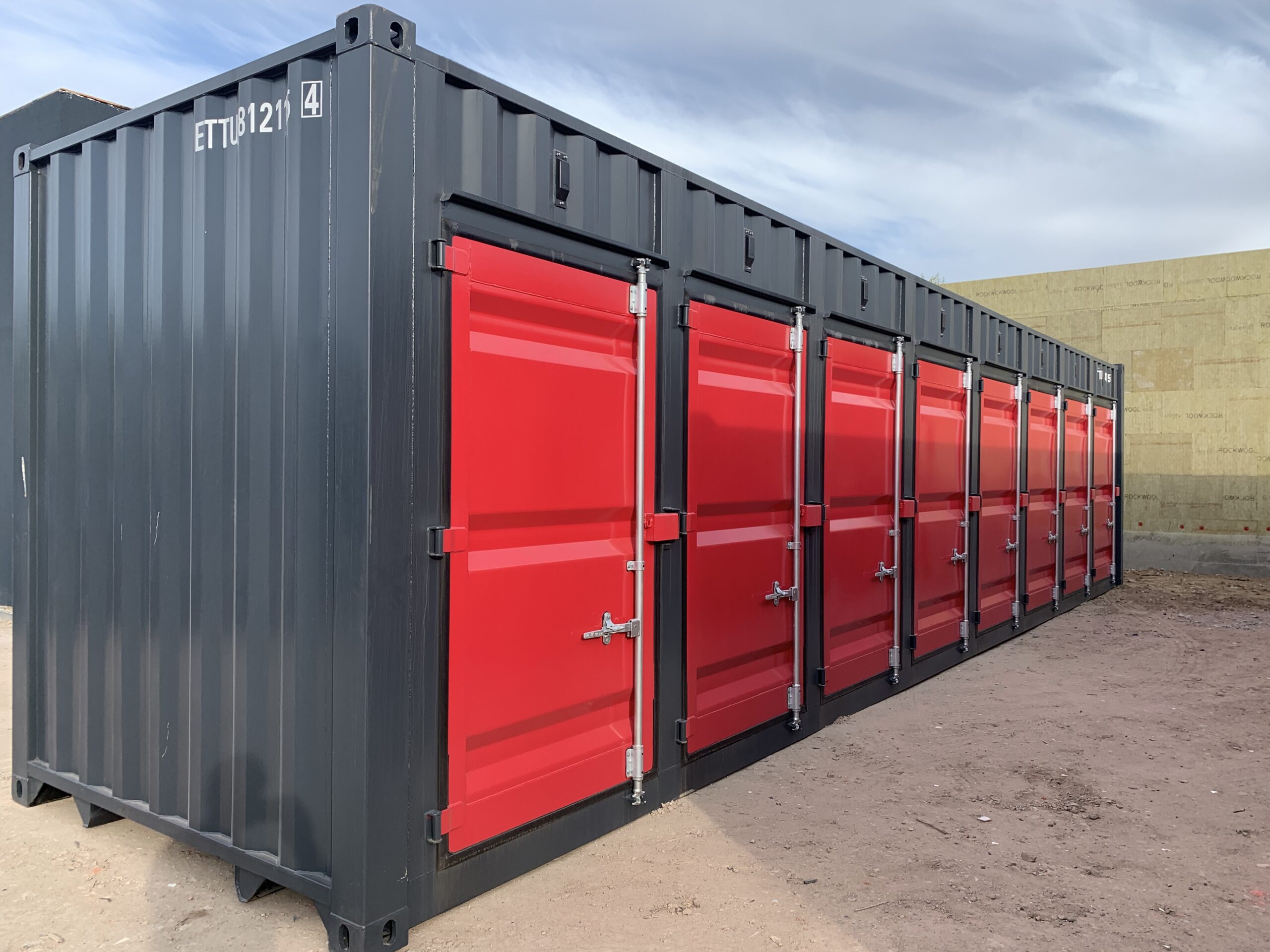 40 Fuß High Cube Container, 8 Abteile (Selfstorage) - Containerbasis.de